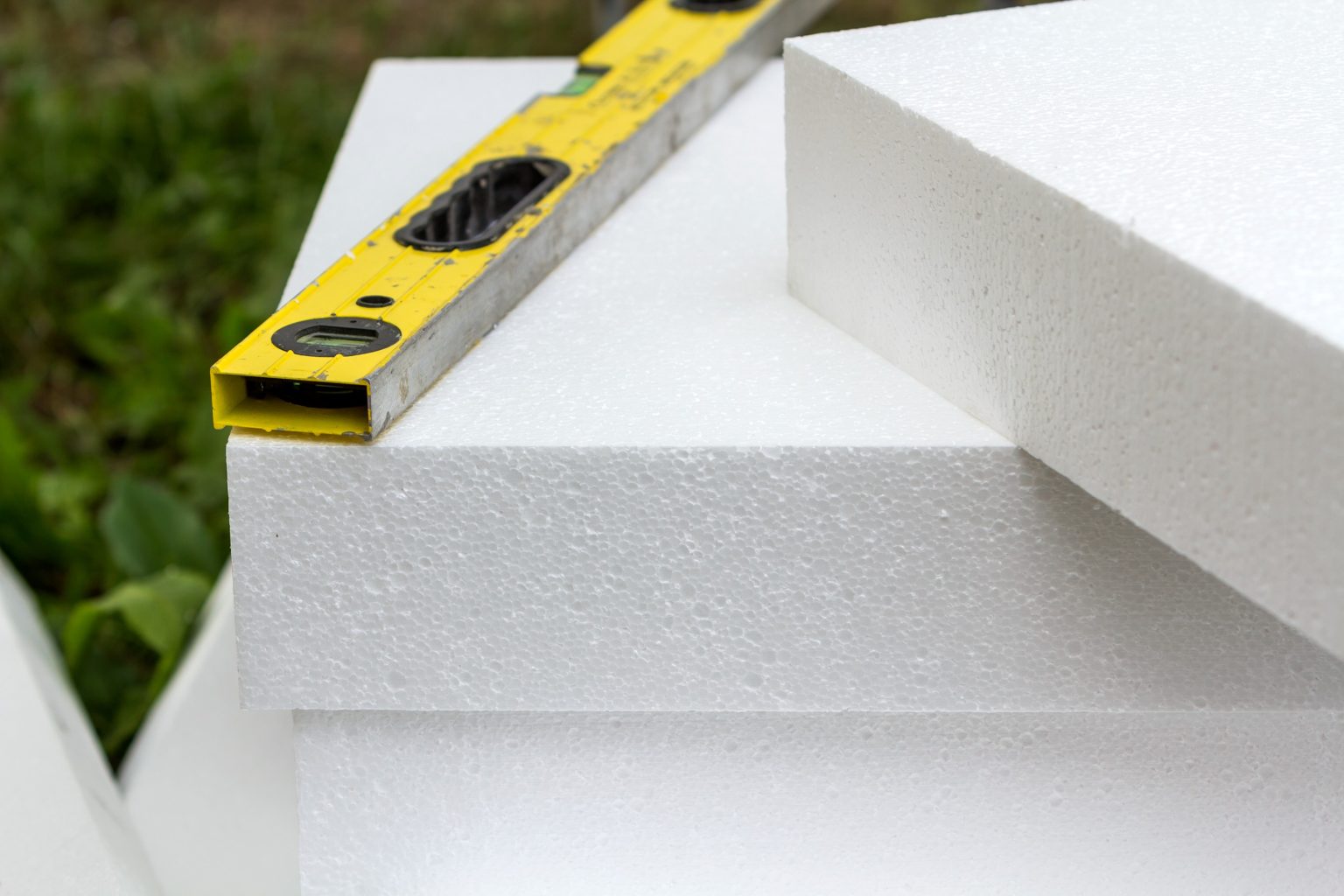 How to Choose the Right EPS Foam for Packaging? | E&E Foam Manufacturing